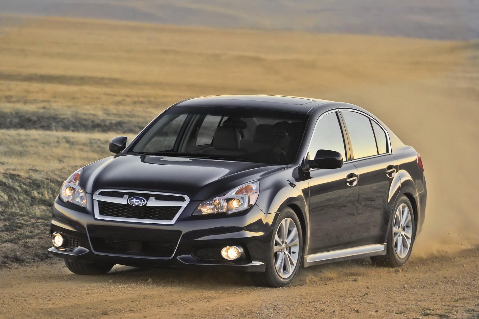 Subaru Outback Facelift 2012 - Subaru - Autopareri